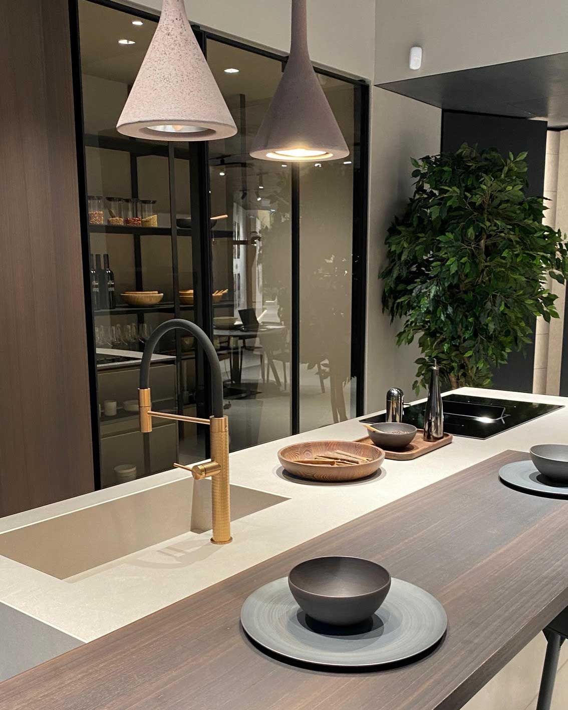 Flagship Store Paris de Florim - Campana superfície Flow